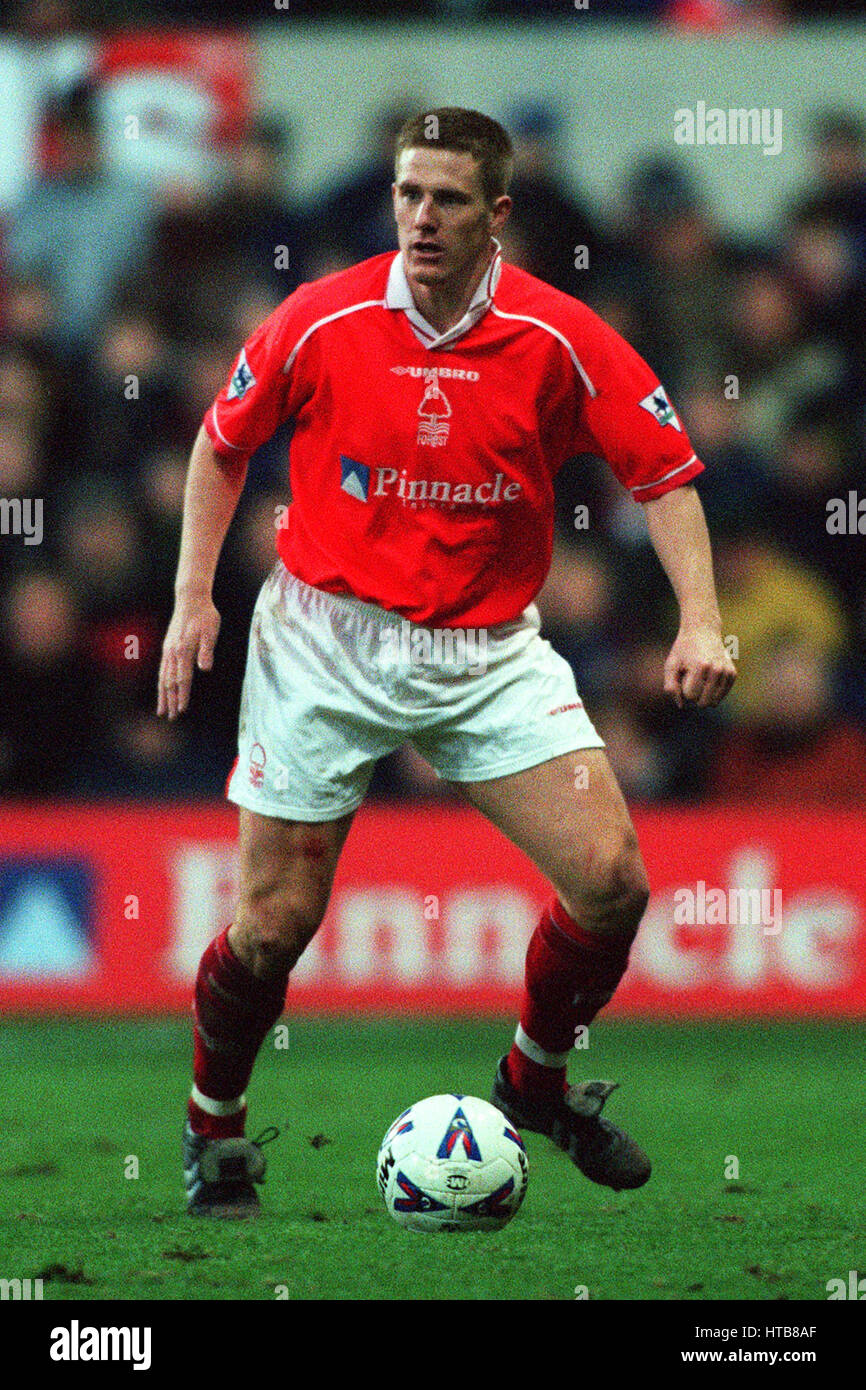 CRAIG ARMSTRONG NOTTINGHAM FOREST FC 16 January 1999 Stock Photo - Alamy