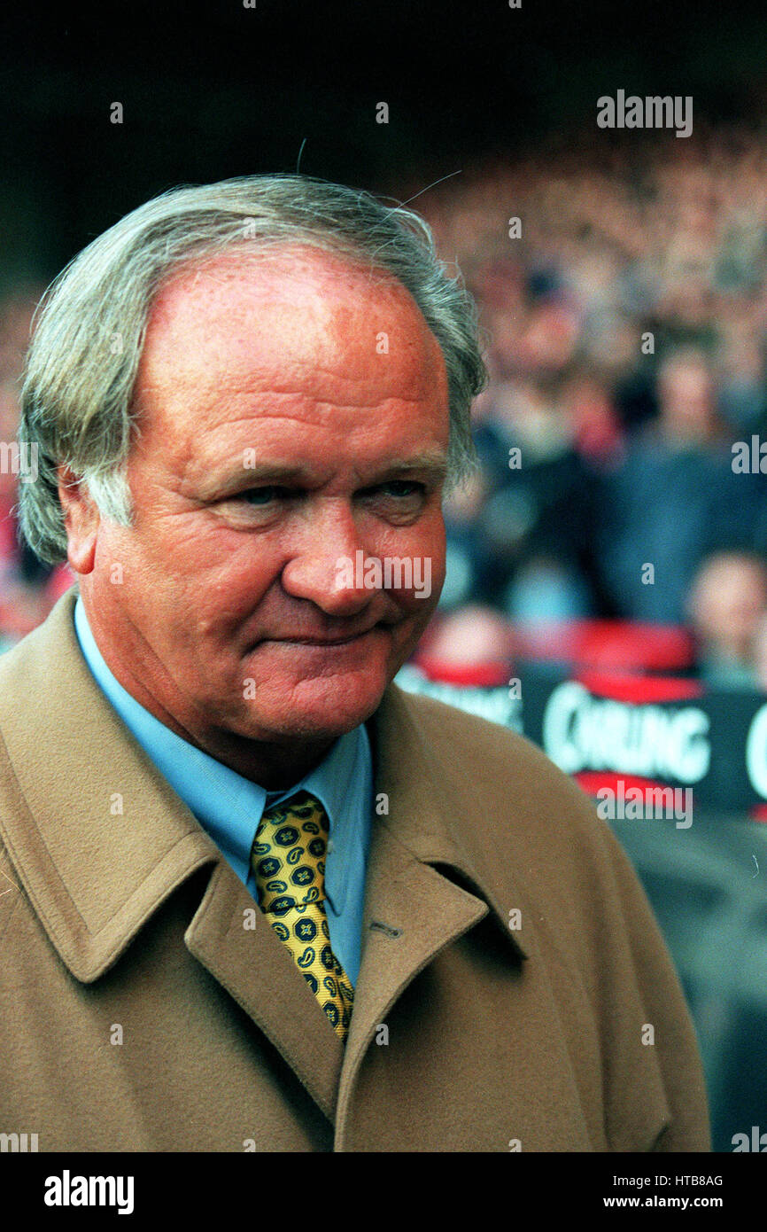 RON ATKINSON NOTTINGHAM FOREST FC MANAGER 16 January 1999 Stock Photo ...