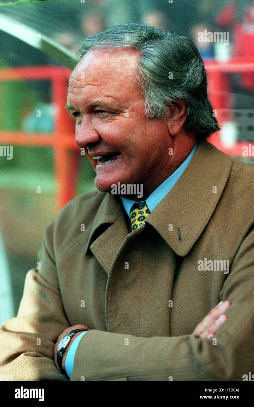 RON ATKINSON NOTTINGHAM FOREST FC MANAGER 16 January 1999 Stock Photo ...