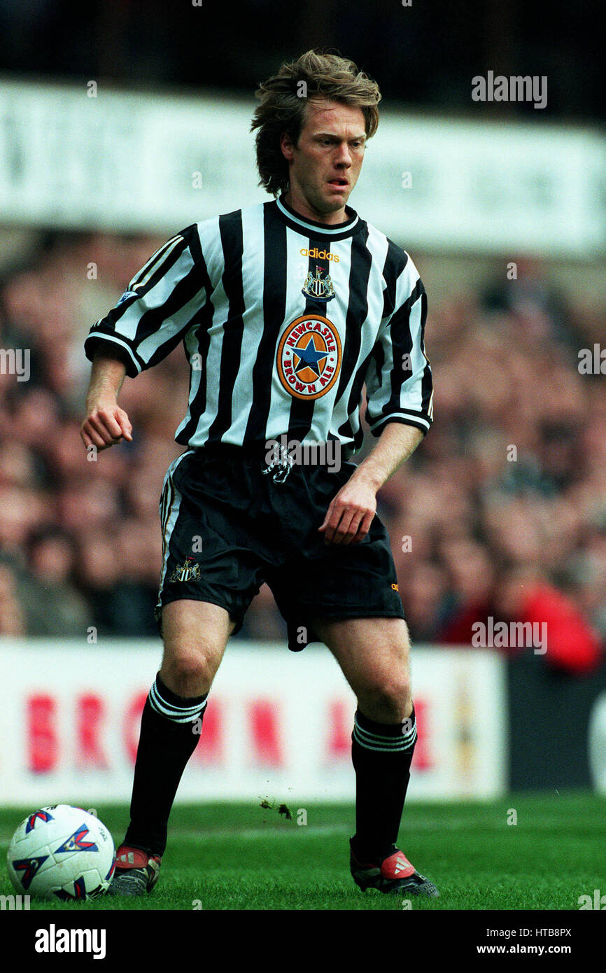 WARREN BARTON NEWCASTLE UNITED FC 30 January 1999 Stock Photo - Alamy