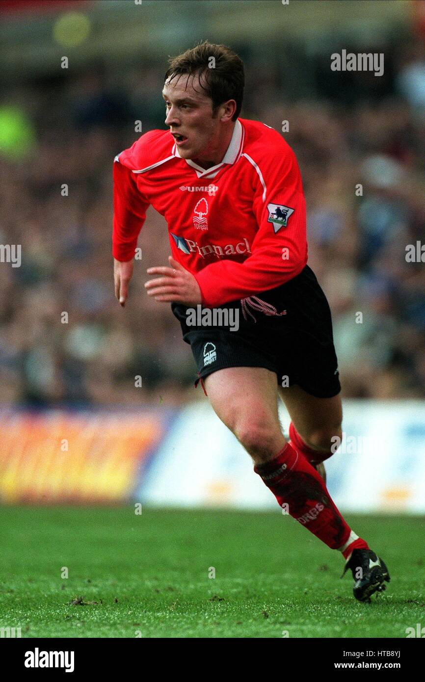 ALAN ROGERS NOTTINGHAM FOREST FC 30 January 1999 Stock Photo - Alamy
