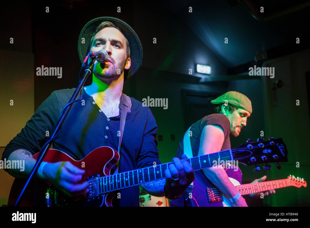 Jonny Everett - Vocals/Rhythm guitar Ruairí Connolly - Bass/Vocals ...