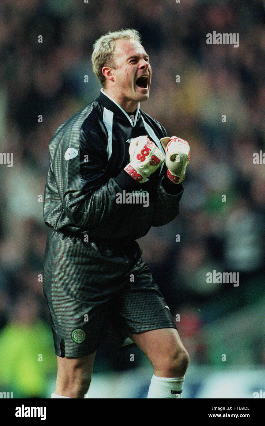 JONATHAN GOULD GLASGOW CELTIC FC 07 February 1999 Stock Photo - Alamy