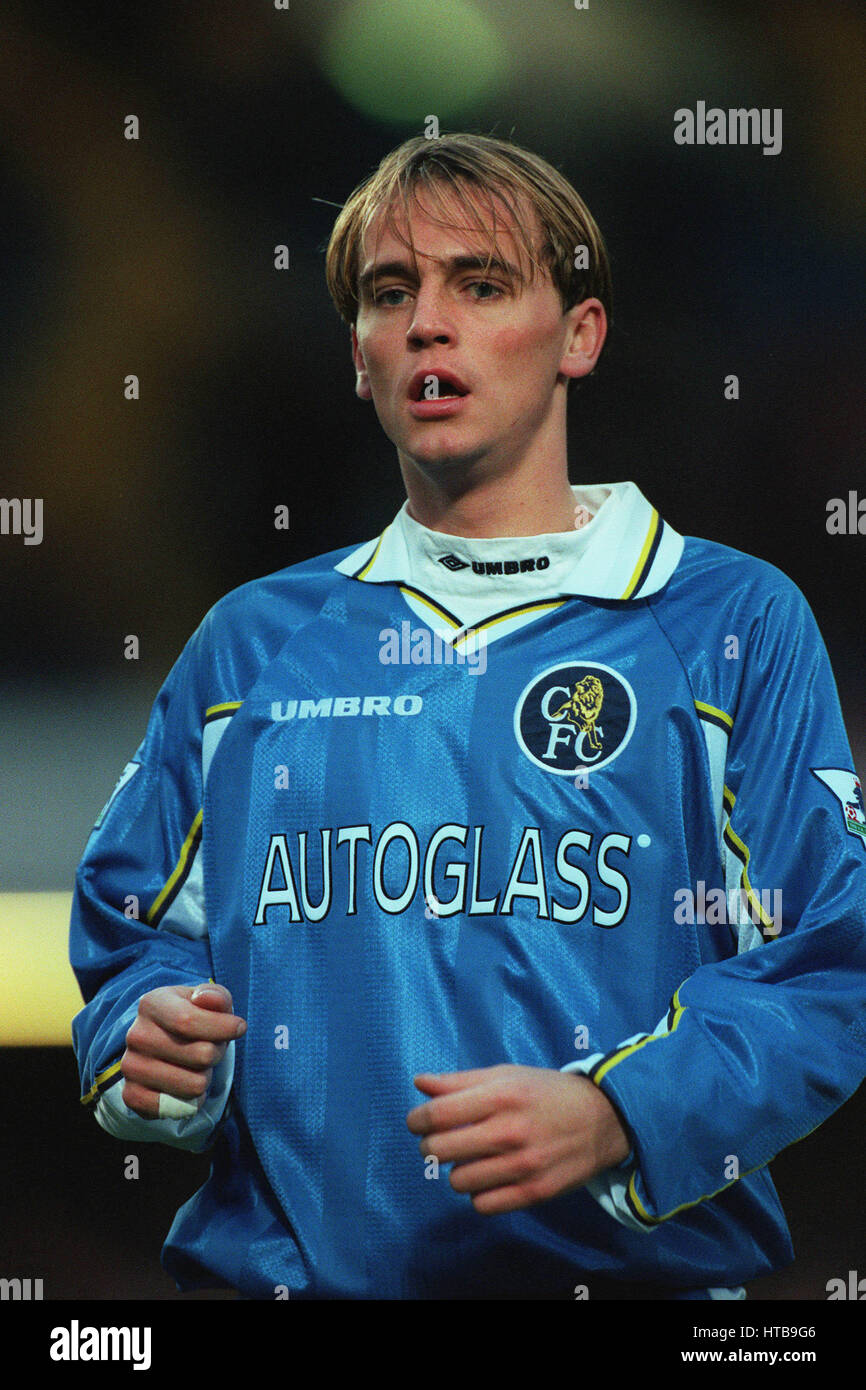 MARK NICHOLLS CHELSEA FC 09 February 1999 Stock Photo - Alamy