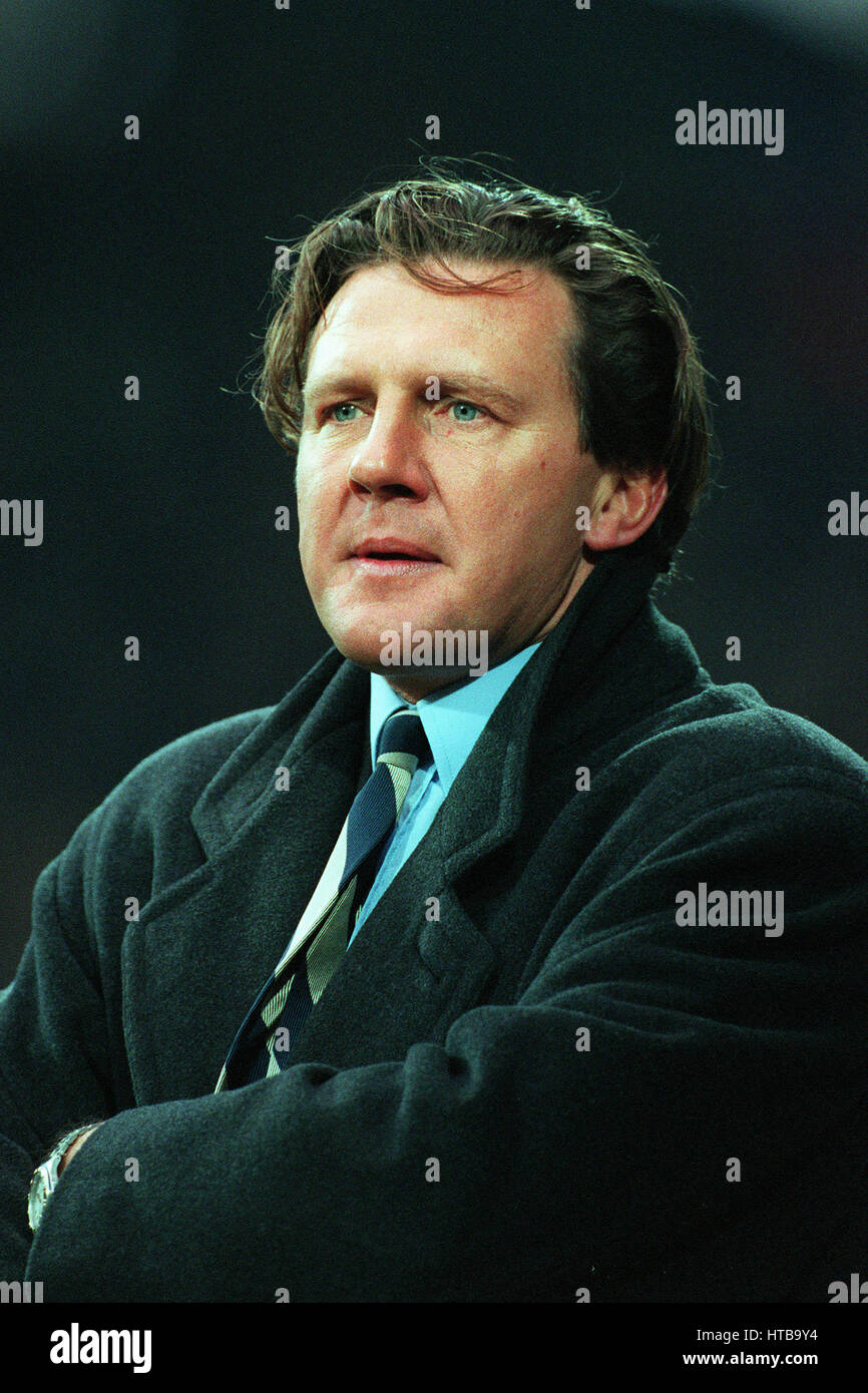 Huddersfield town manager peter jackson hi-res stock photography and ...