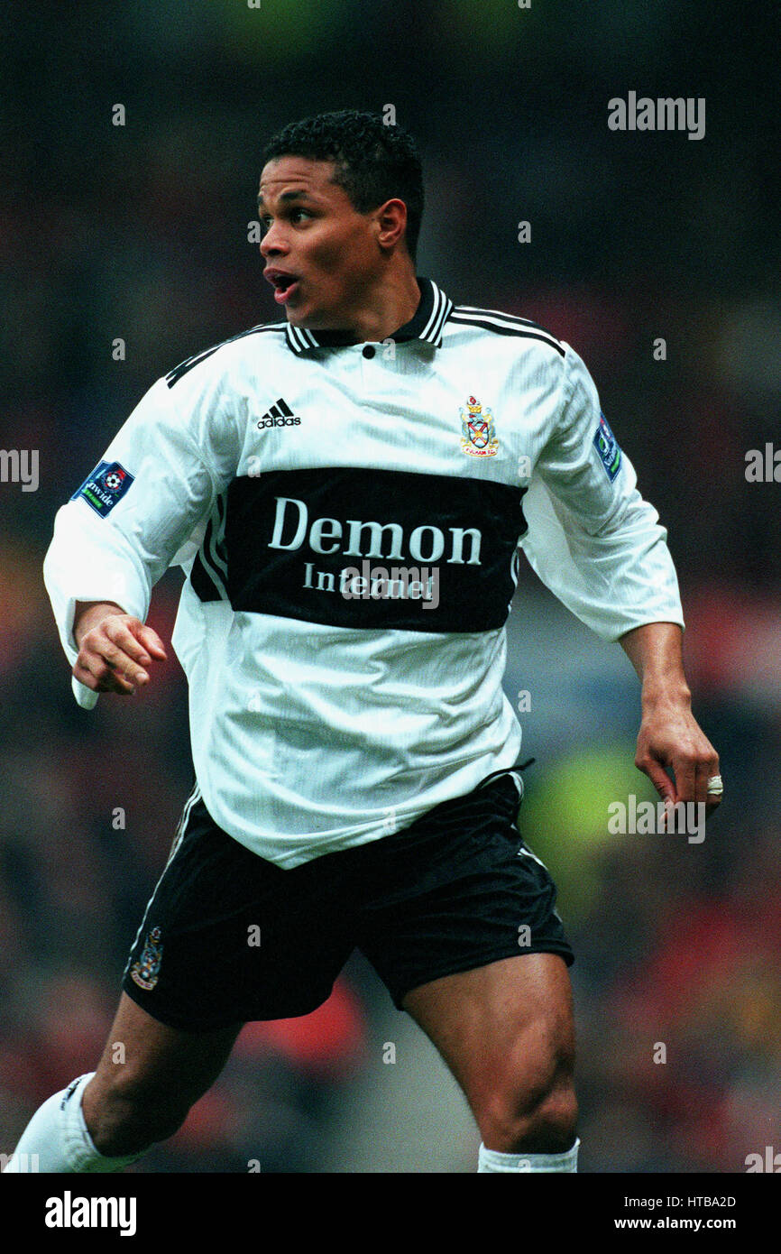 JOHN SALAKO FULHAM FC 14 February 1999 Stock Photo - Alamy
