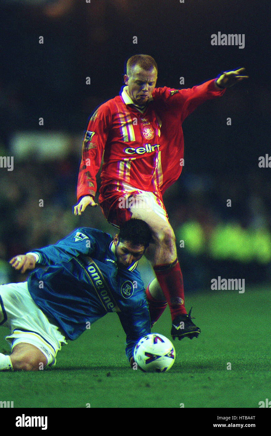 Materazzi everton hi-res stock photography and images - Alamy