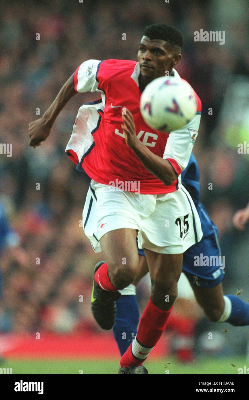 KANU ARSENAL FC 22 February 1999 Stock Photo - Alamy