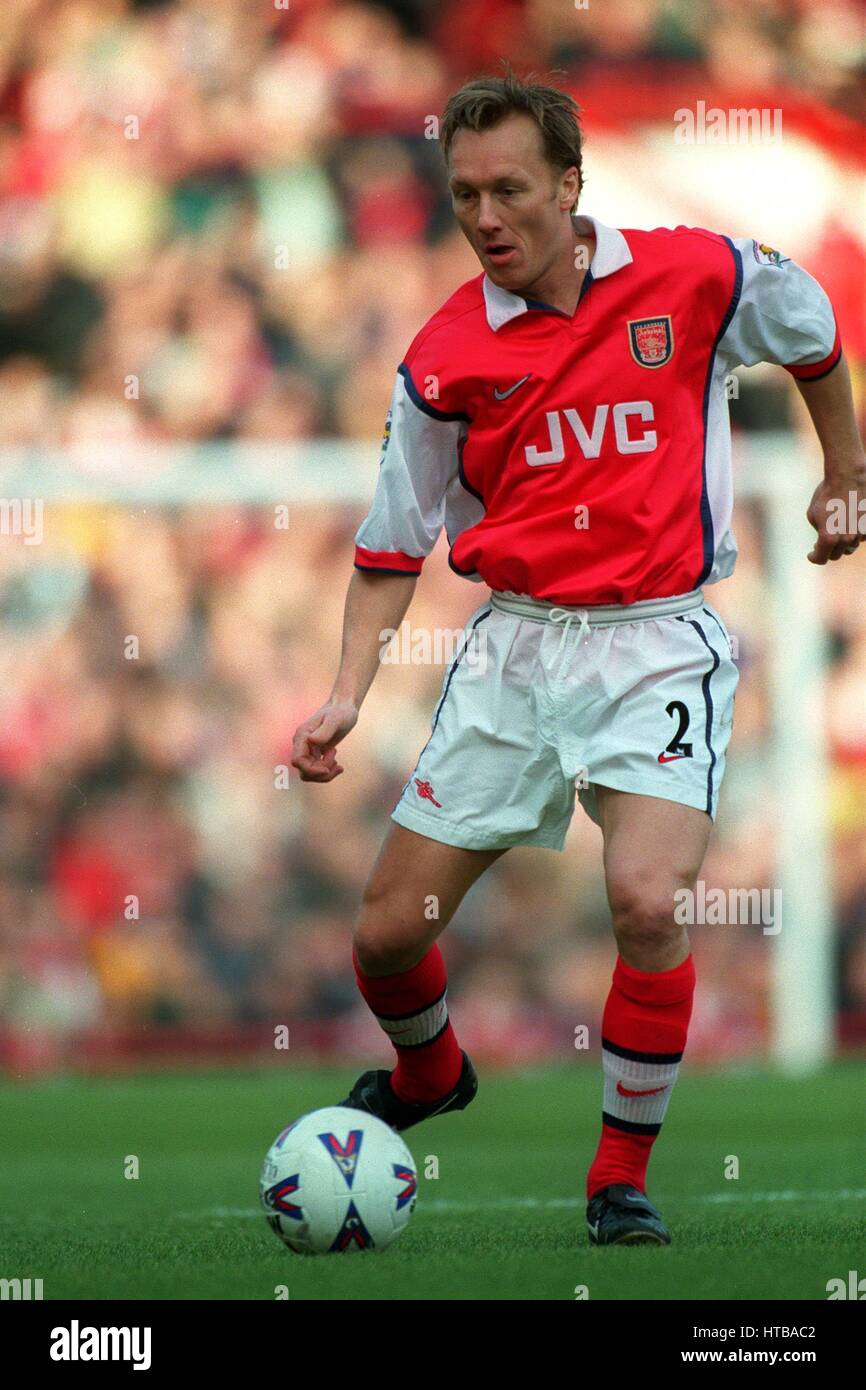 LEE DIXON ARSENAL FC 22 February 1999 Stock Photo - Alamy