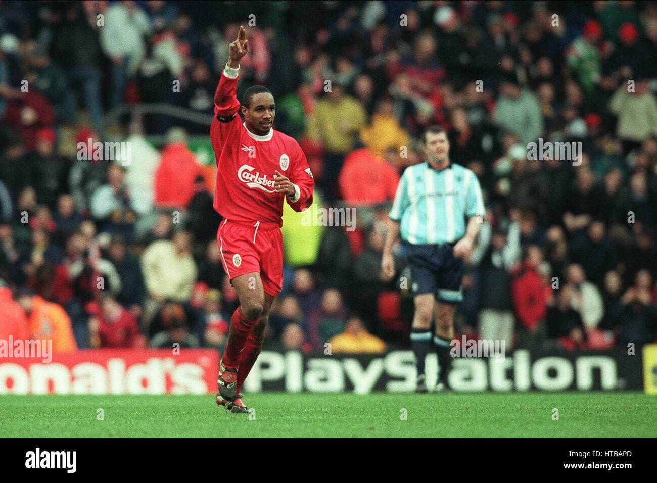 PAUL INCE LIVERPOOL V MIDDLESBROUGH 06 February 1999 Stock Photo - Alamy