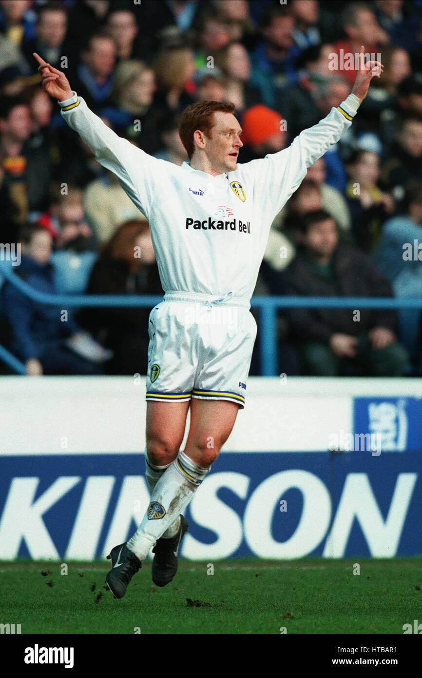 DAVID HOPKIN CELEBRATES GOAL SHEFFIELD WED V LEEDS UNITED 13 March 1999 ...