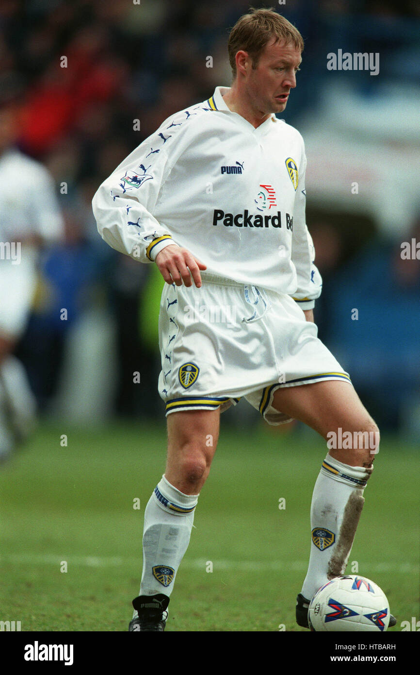 DAVID BATTY LEEDS UNITED FC 13 March 1999 Stock Photo - Alamy