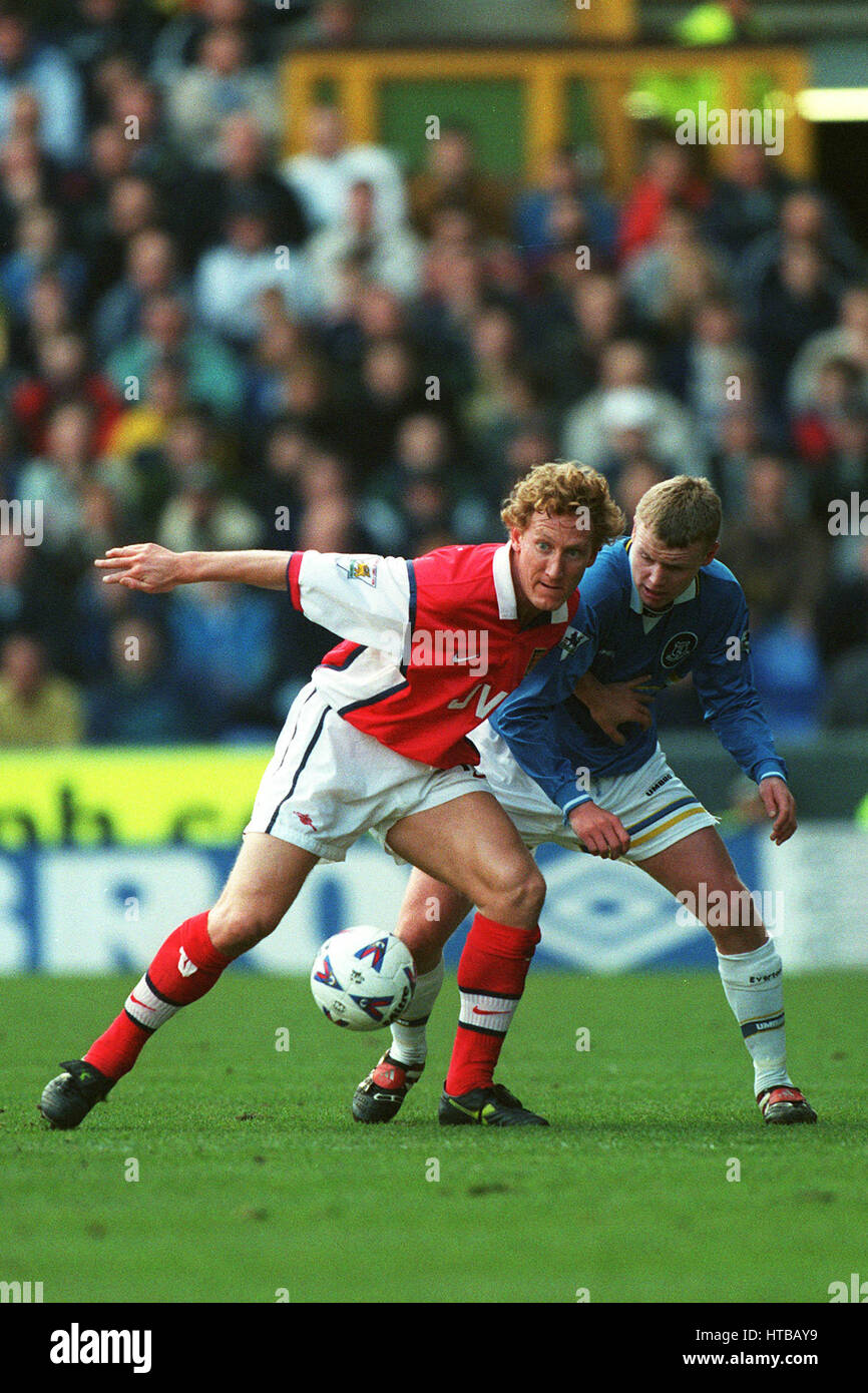 Everton v arsenal hi-res stock photography and images - Alamy