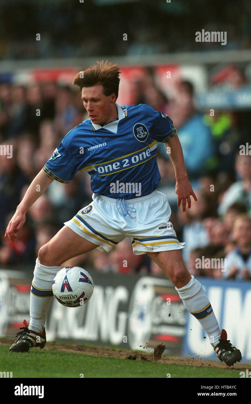 Nick barmby 1999 hi-res stock photography and images - Alamy