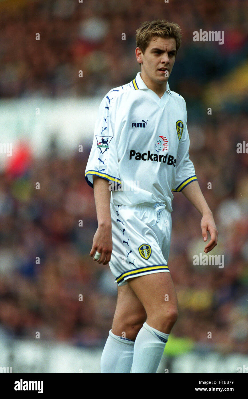 Jonathan woodgate leeds united fc hi-res stock photography and images ...