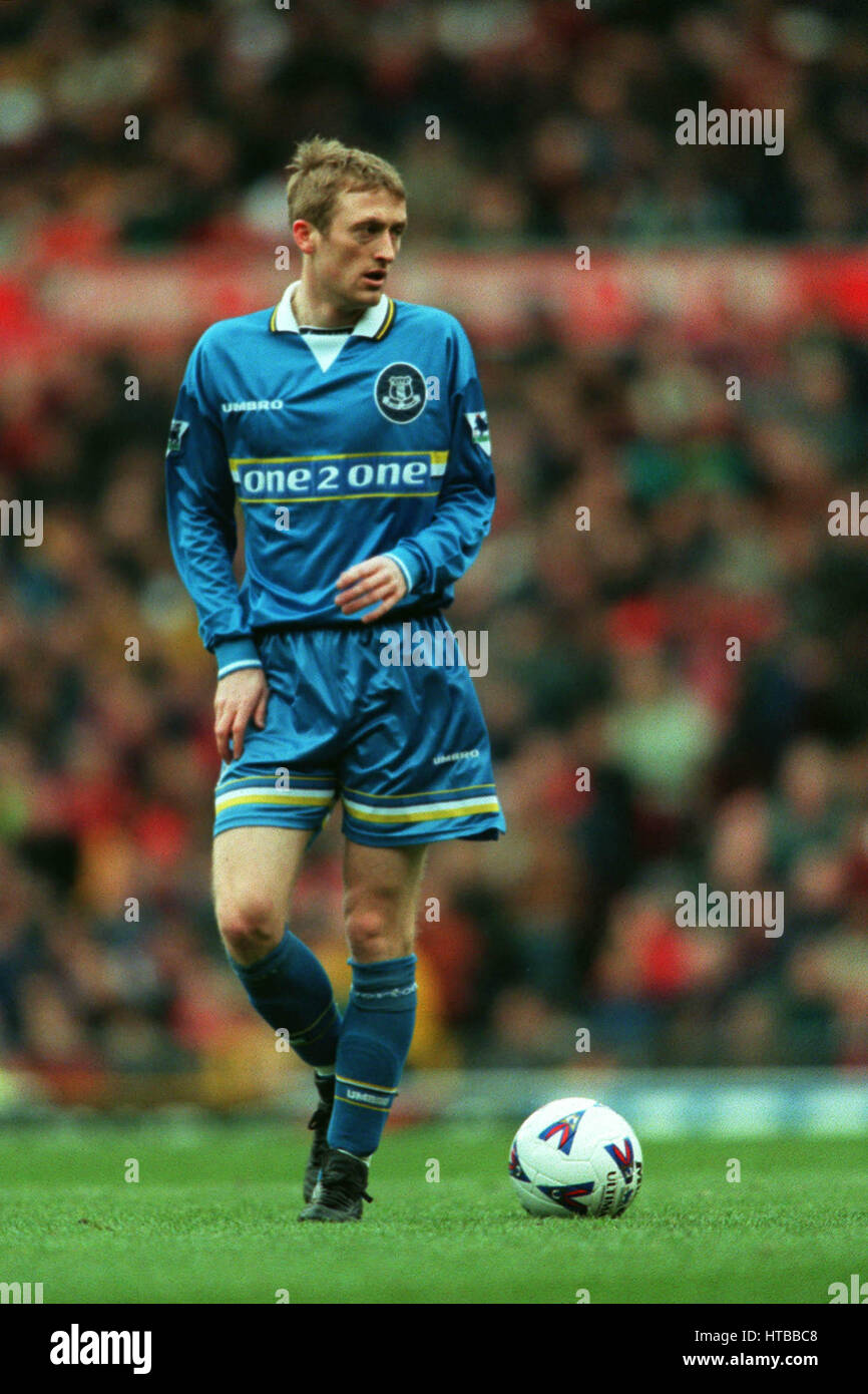 TONY GRANT EVERTON FC 22 March 1999 Stock Photo - Alamy