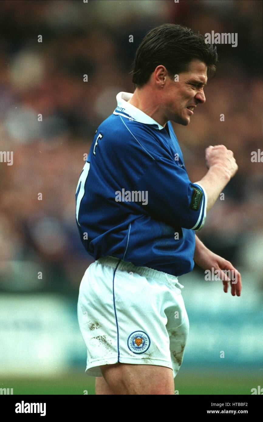 Tony cottee leicester hi-res stock photography and images - Alamy