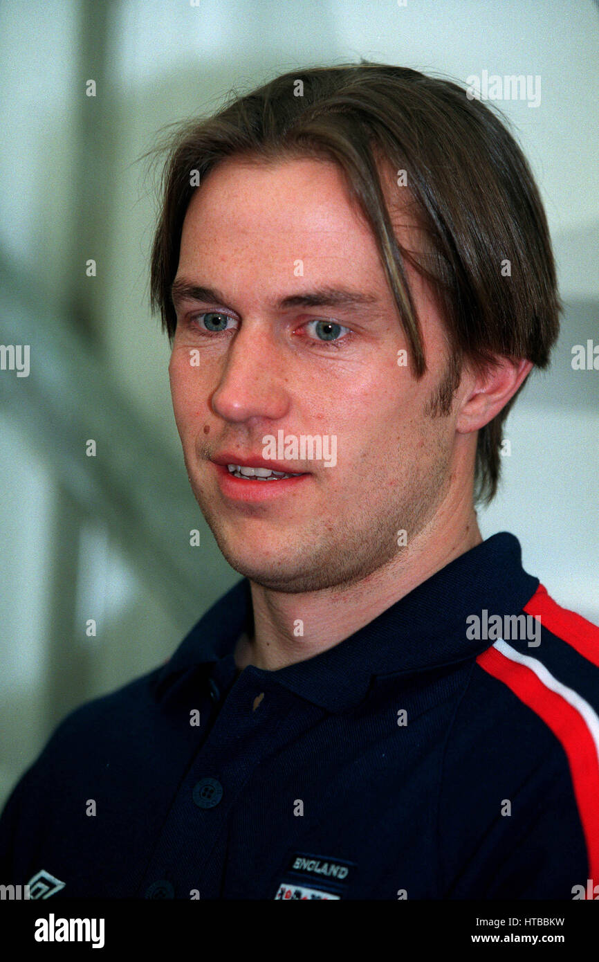 IAN WALKER ENGLAND & TOTTENHAM HOTSPUR FC 23 March 1999 Stock Photo - Alamy