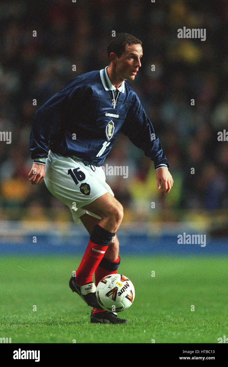ALLAN JOHNSTON SCOTLAND & SUNDERLAND FC 01 April 1999 Stock Photo - Alamy