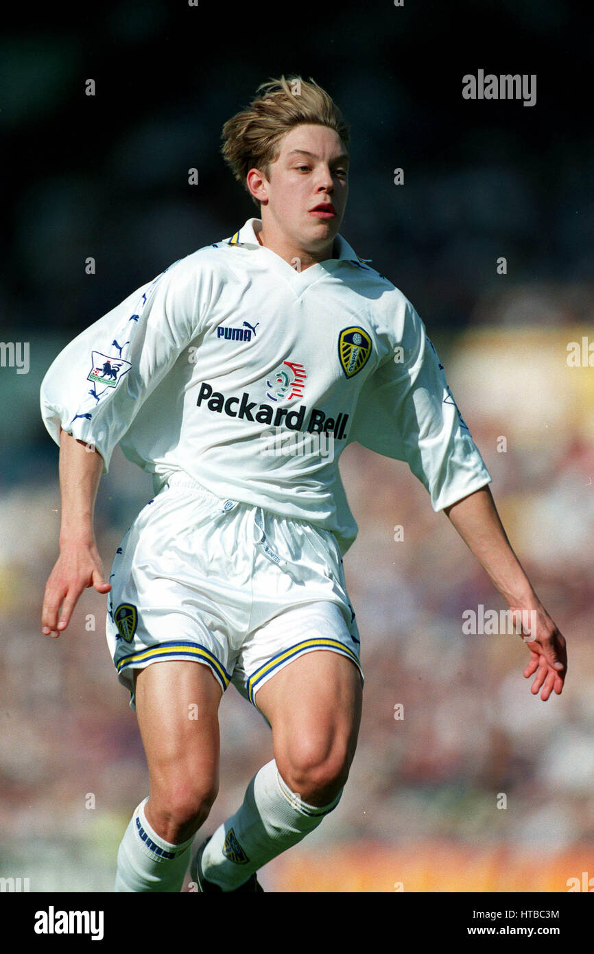 ALAN SMITH LEEDS UNITED FC 03 April 1999 Stock Photo - Alamy