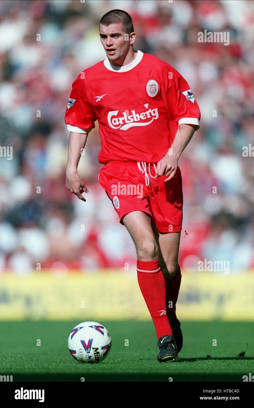 DOMINIC MATTEO LIVERPOOL FC 03 April 1999 Stock Photo - Alamy