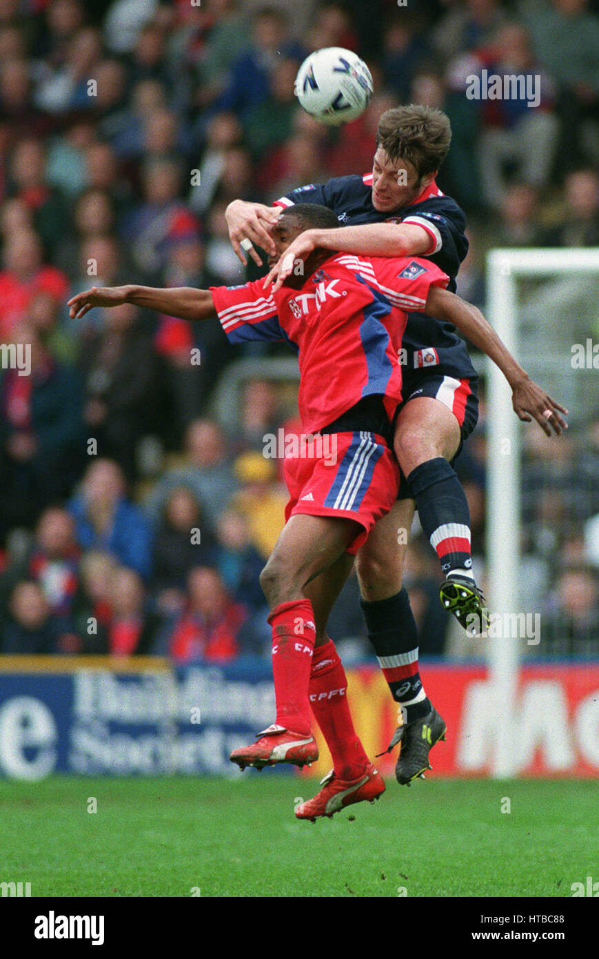 PAUL BUTLER & CLINTON MORRISON CRYSTAL PALACE V SUNDERLAND 07 April ...