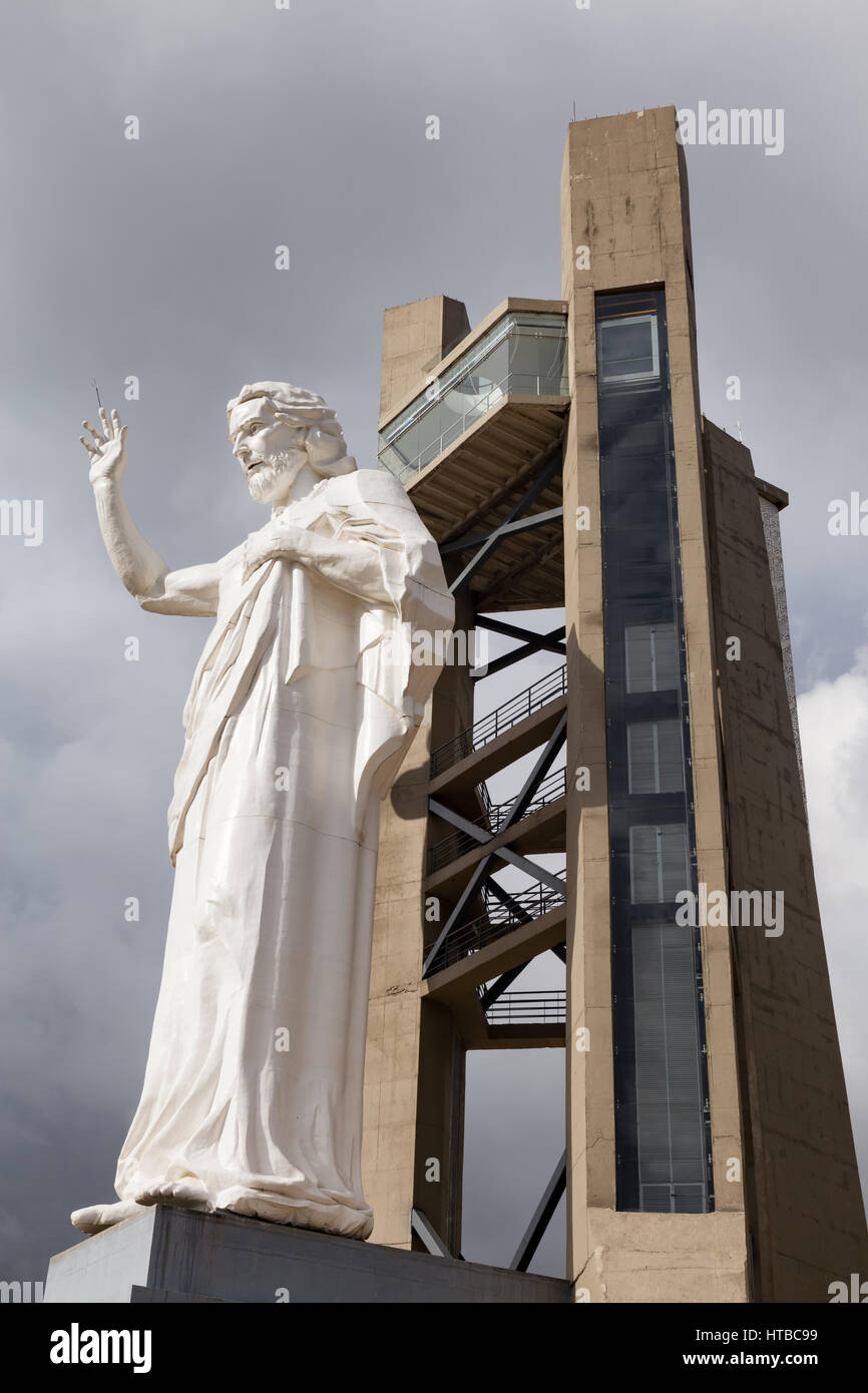 Portrait view of the El Santisimo Jesus Statue near Bucaramanga ...