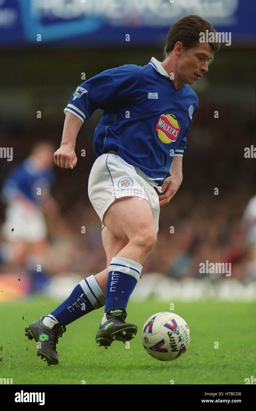 Tony cottee hi-res stock photography and images - Alamy
