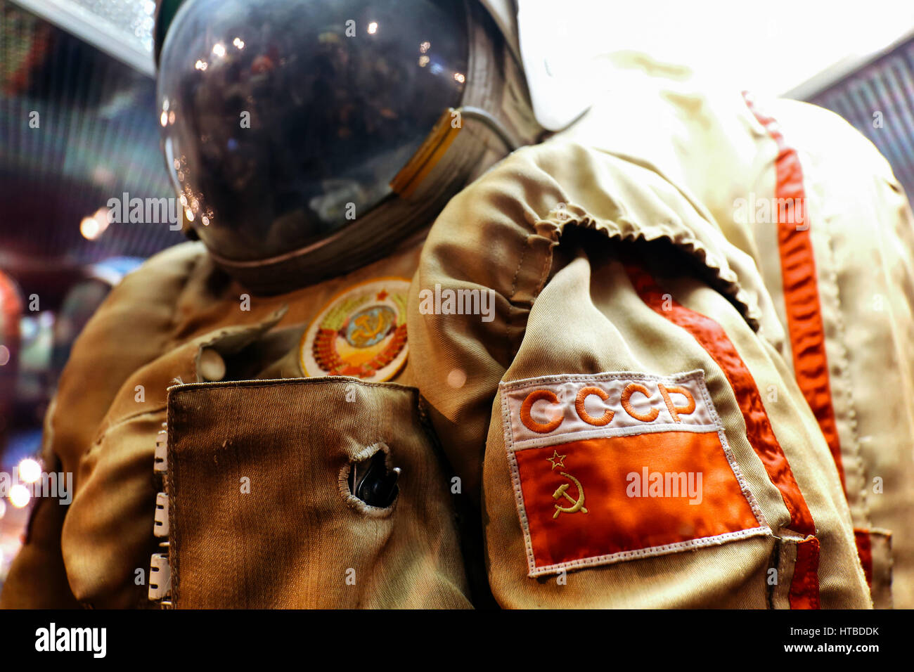 Real space suit hi-res stock photography and images - Alamy