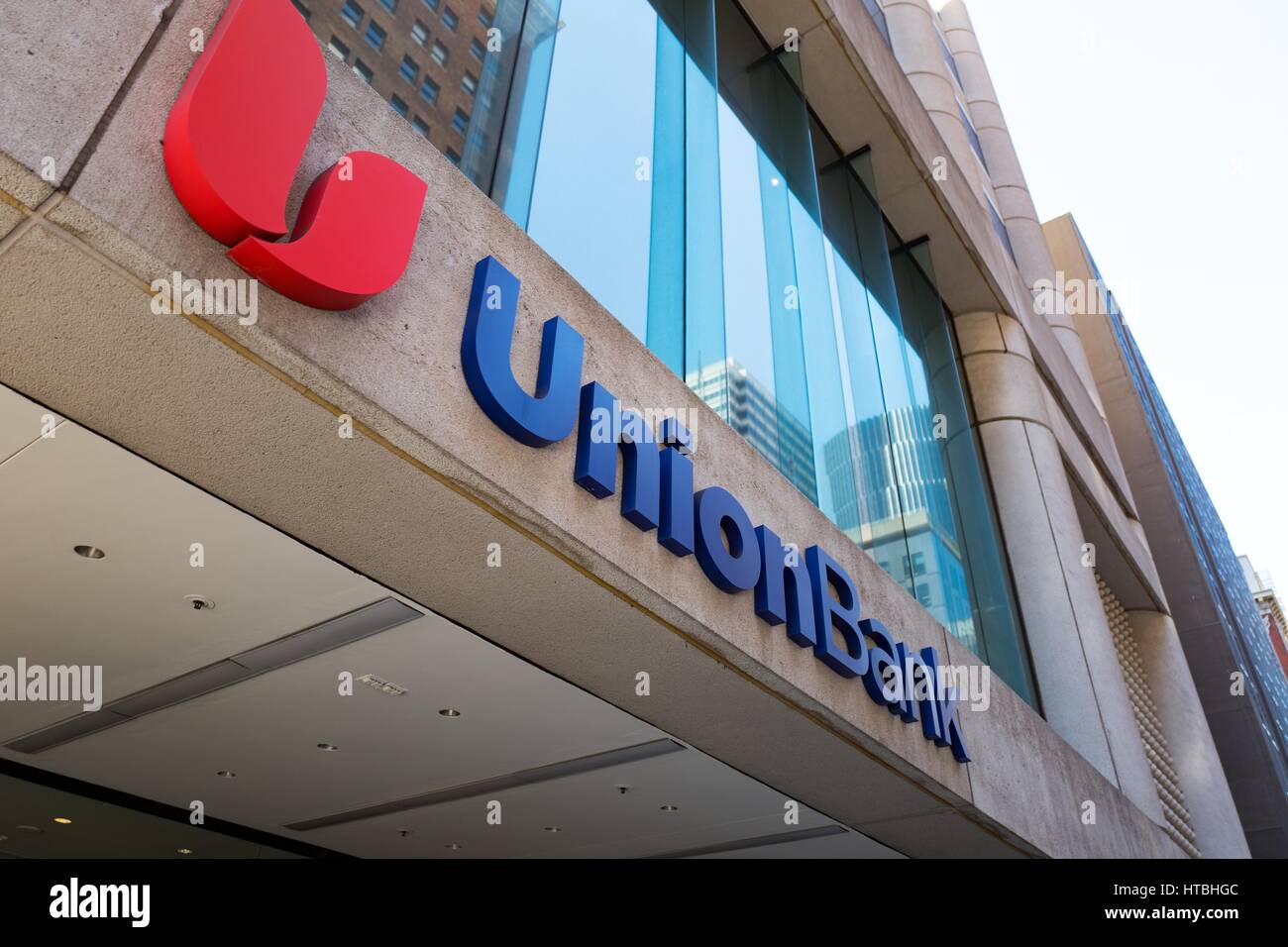 Signage at headquarters of UnionBank in the Financial District ...