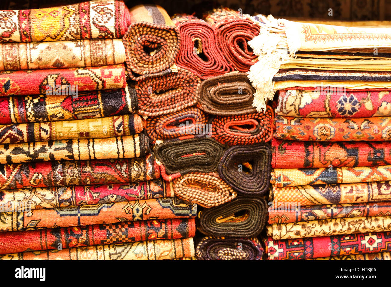 Turkish Carpets in Grand Bazaar, Istanbul, Turkey Stock Photo - Alamy