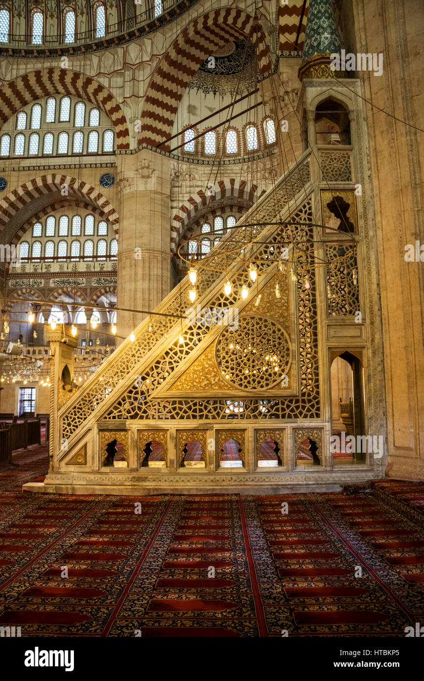 Interior minbar mosque hi-res stock photography and images - Alamy