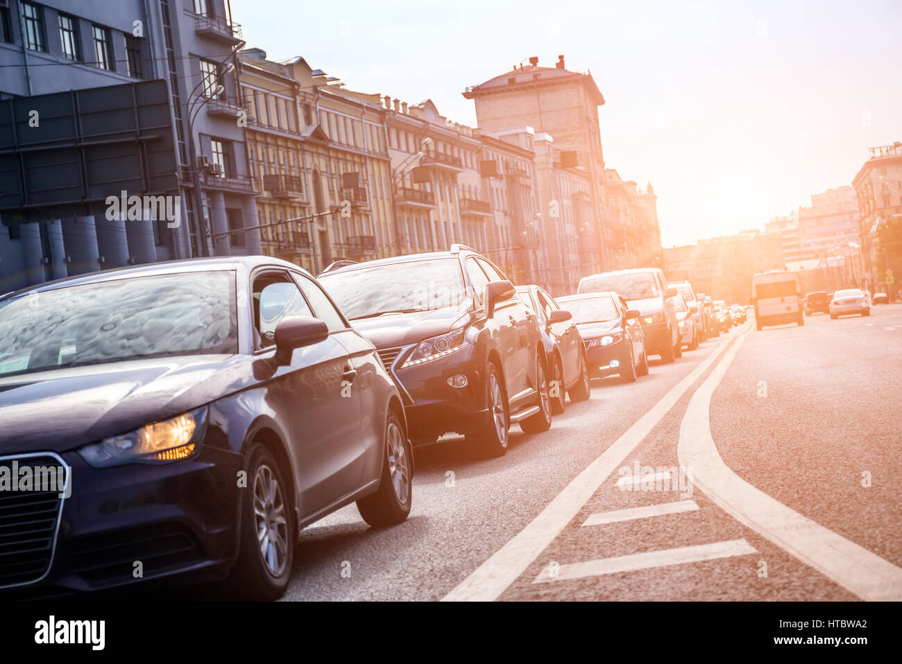 Traffic light close up below hi-res stock photography and images - Alamy