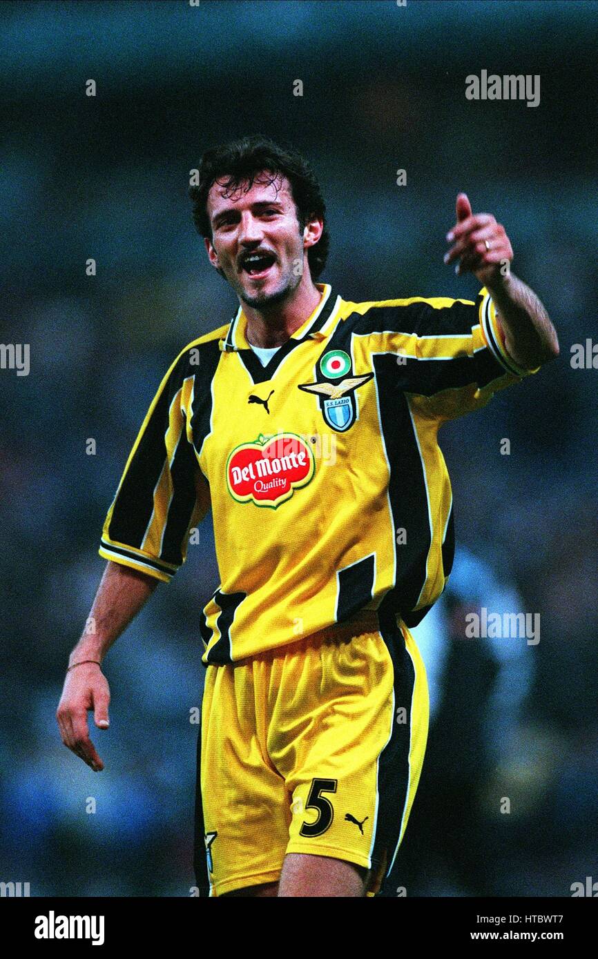 Giuseppe favalli hi-res stock photography and images - Alamy