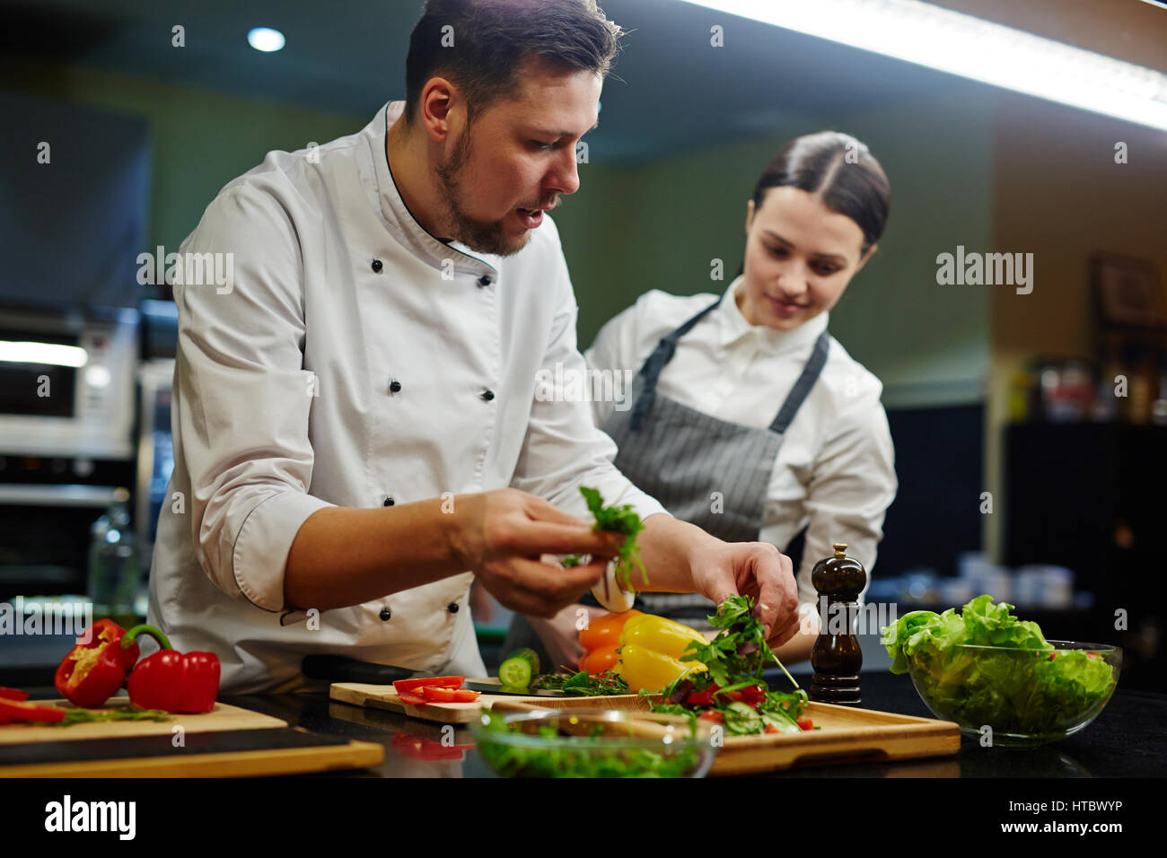 Apprentice trainee chef hi-res stock photography and images - Alamy