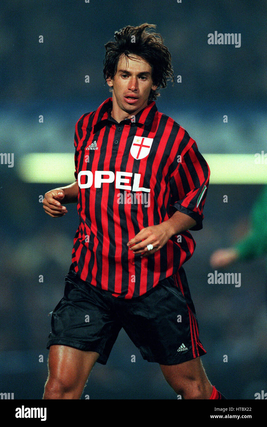 DEMETRIO ALBERTINI AC MILAN 19 September 1999 Stock Photo - Alamy