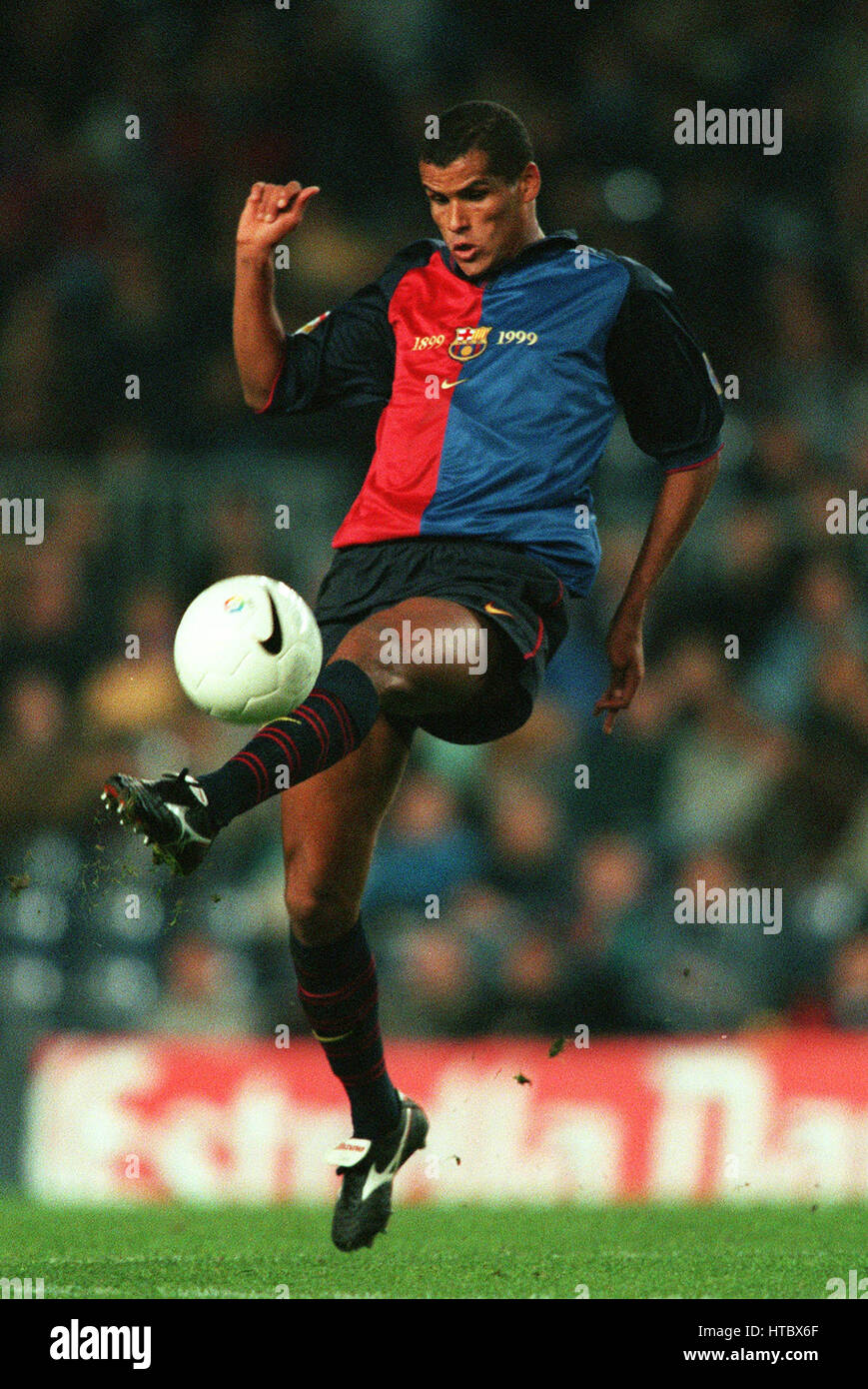 RIVALDO FC BARCELONA 07 November 1999 Stock Photo - Alamy