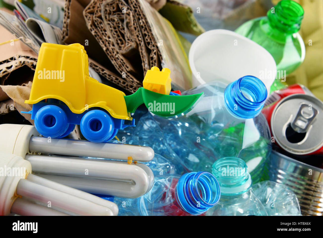 Recyclable garbage consisting of glass, plastic, metal and paper Stock ...