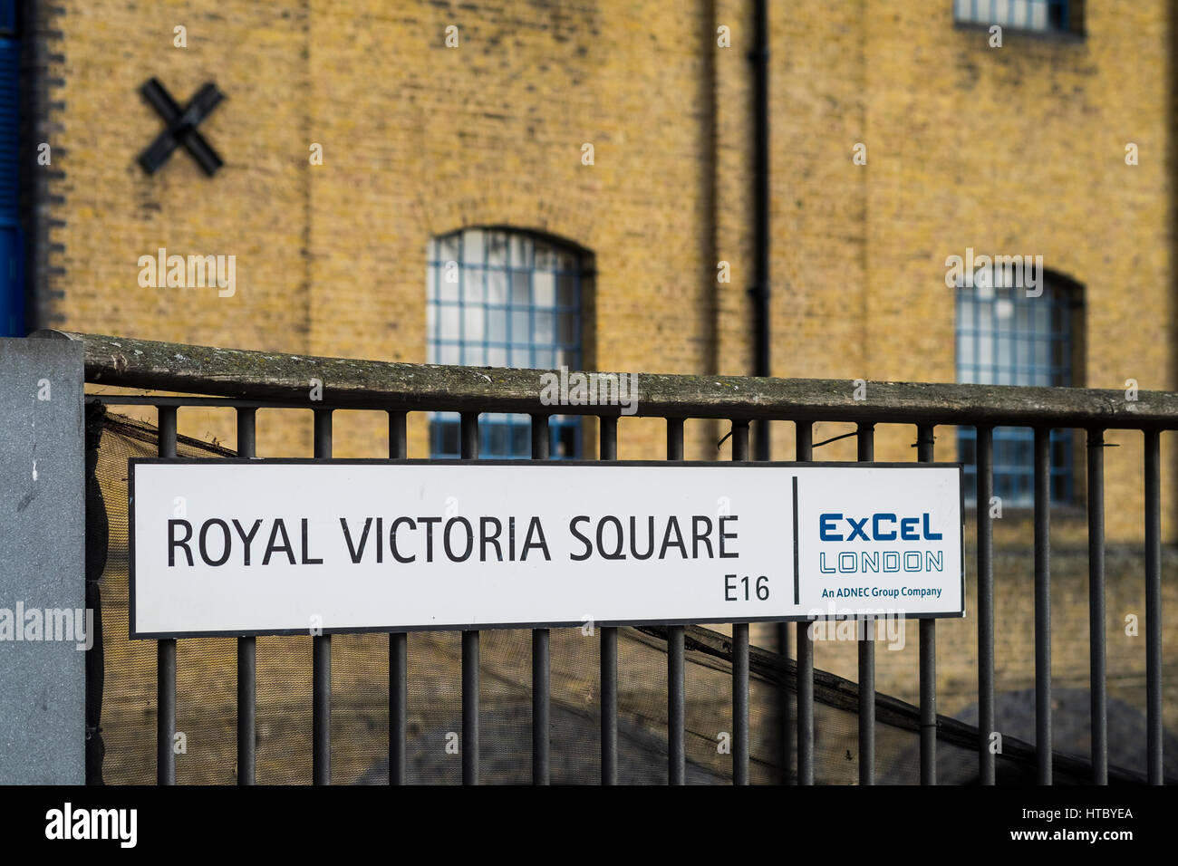 Victoria square london hi-res stock photography and images - Alamy