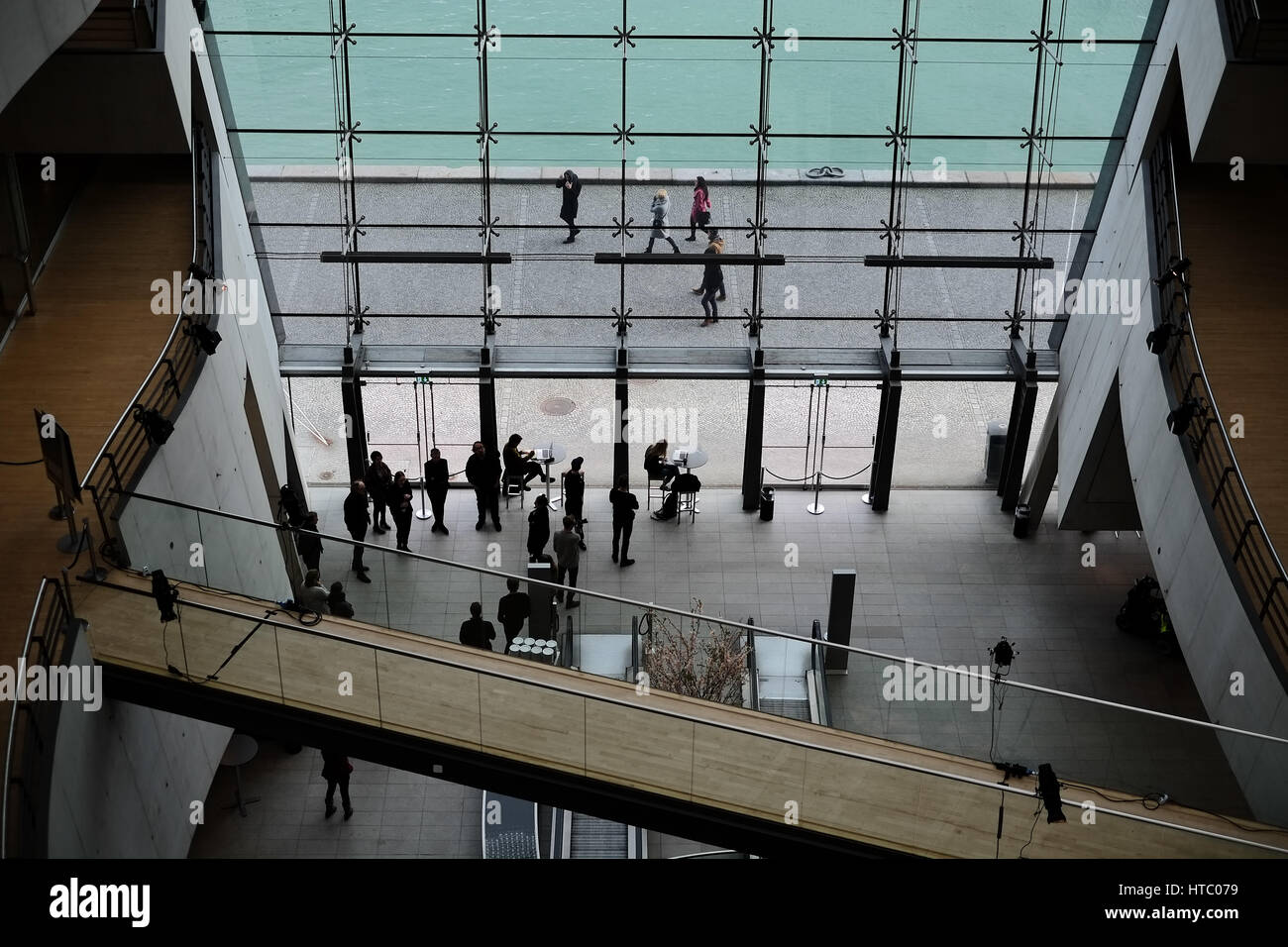 Royal Danish Library, 'The Black Diamond', a good example of modern ...