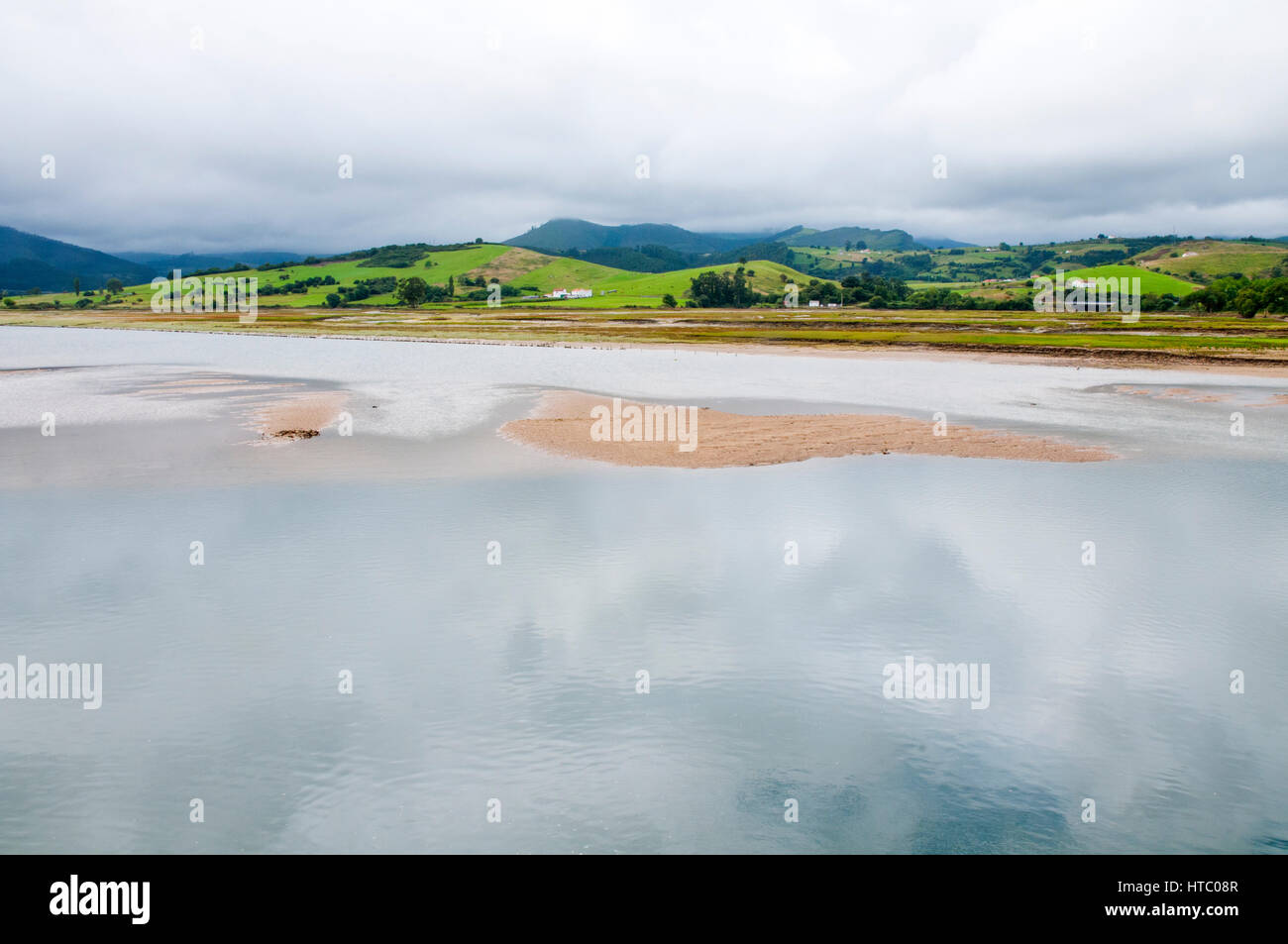 Orilla de la marea baja hi-res stock photography and images - Alamy