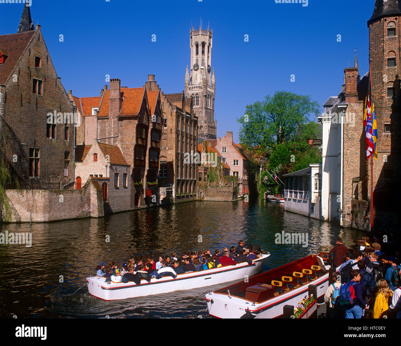 Famous canals in bruges belgium hi-res stock photography and images - Alamy
