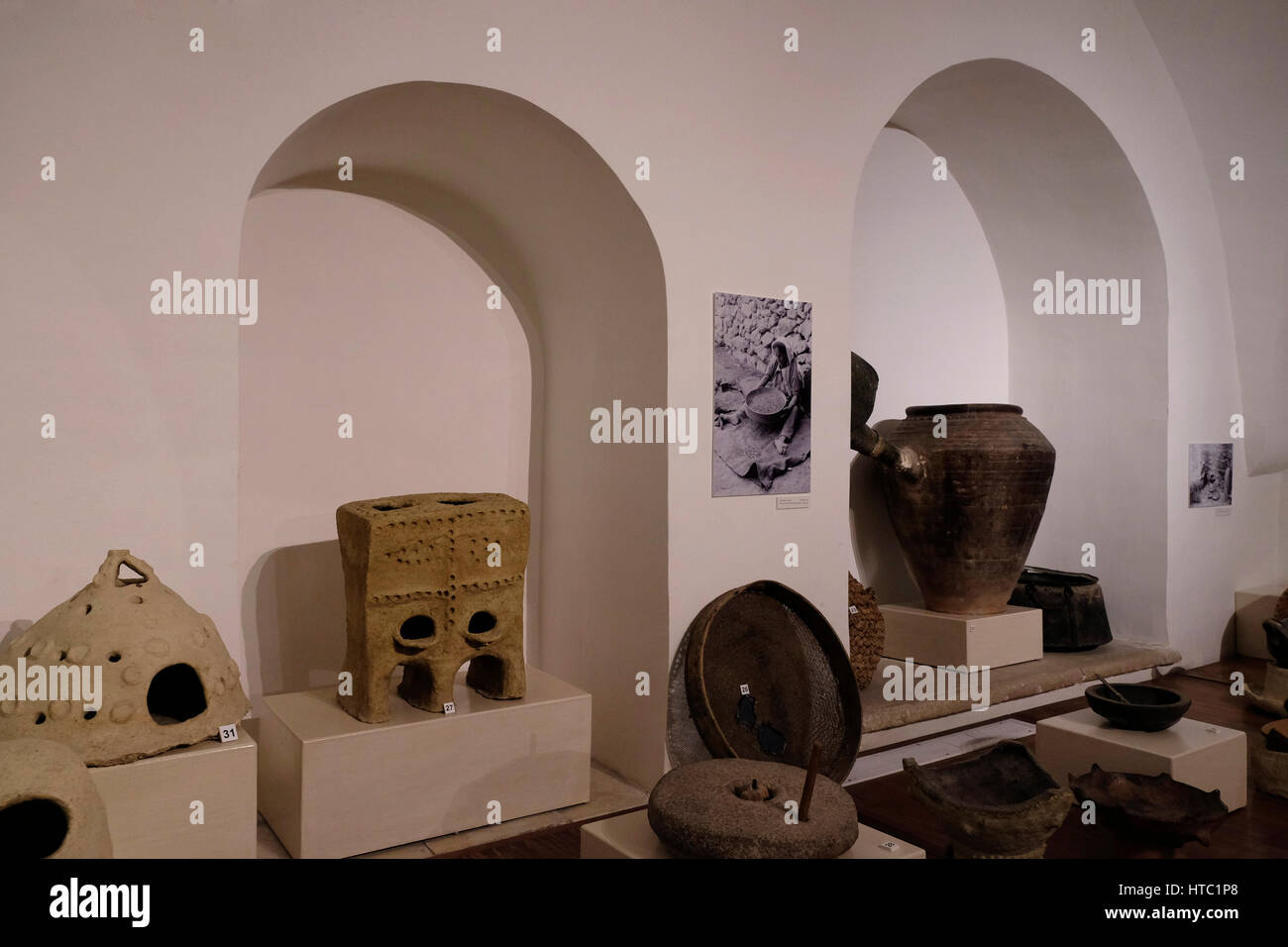 Traditional Palestinian pottery agricultural and cooking tools ...