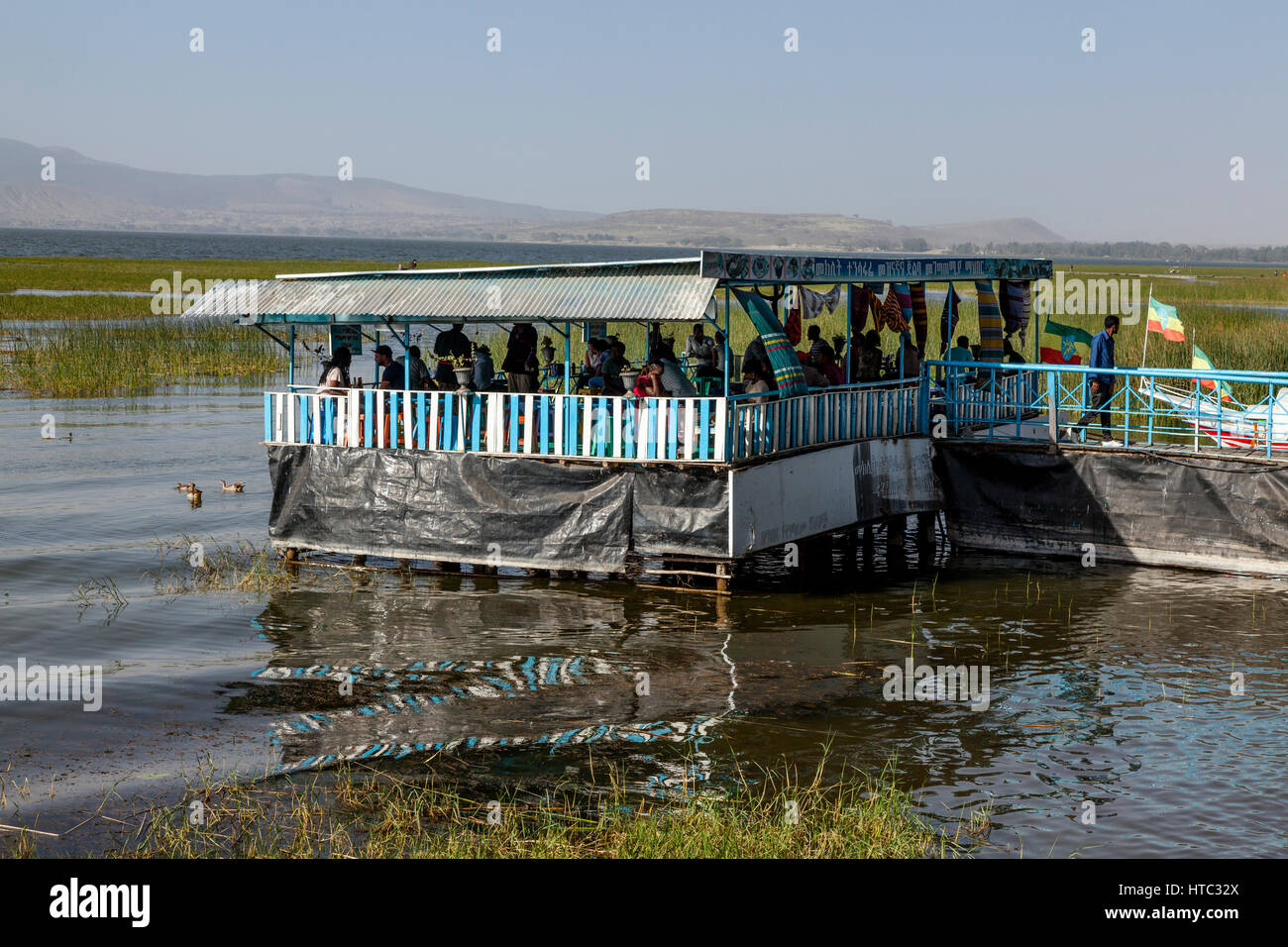 Ethiopian restaurant eating hi-res stock photography and images - Alamy