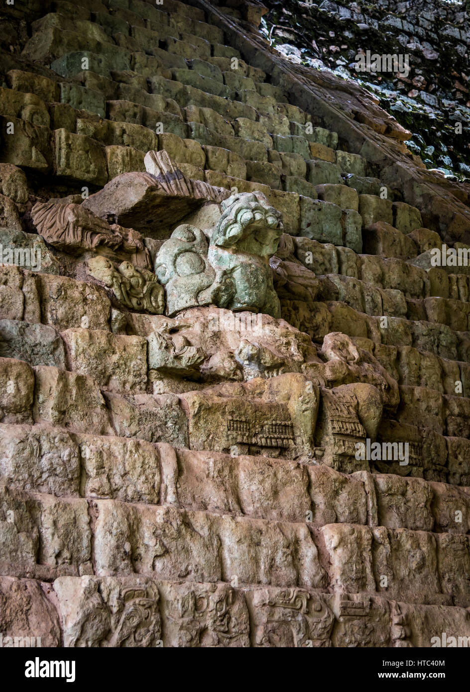Copan hieroglyphic stairway hi-res stock photography and images - Alamy