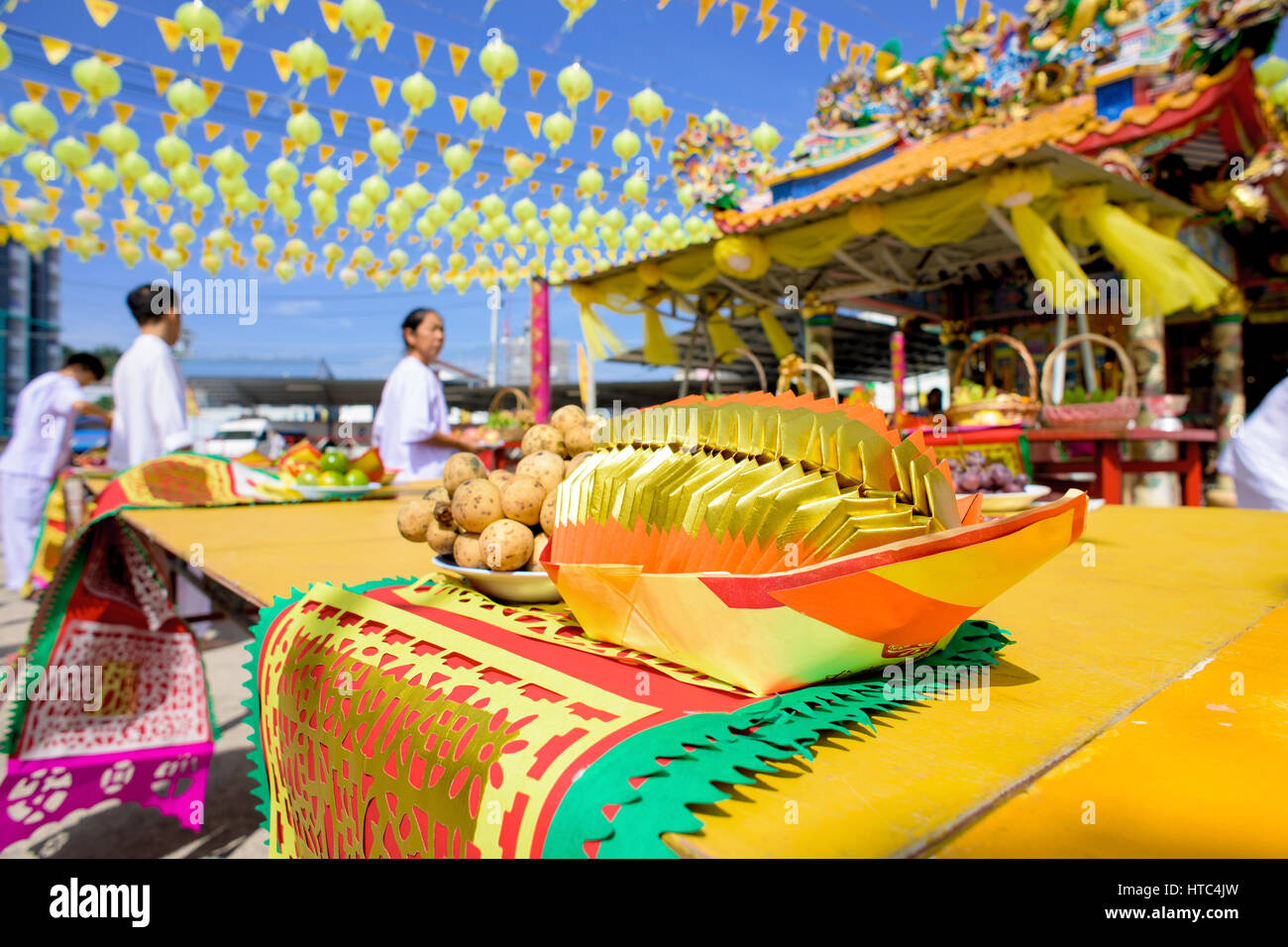 Food offering shrine hi-res stock photography and images - Alamy