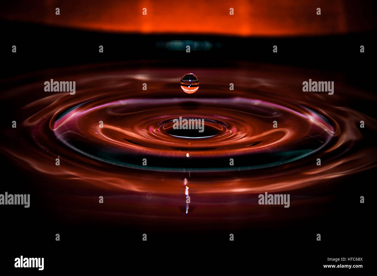 rebound of a water drop Stock Photo - Alamy