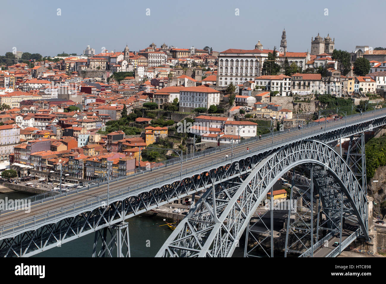 Bridge porto hi-res stock photography and images - Alamy