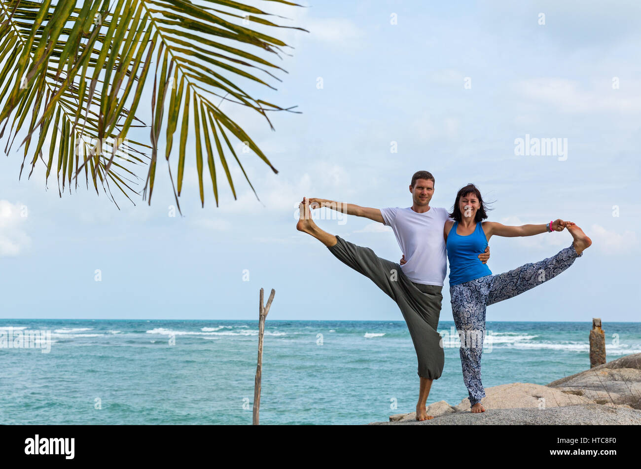 Couple meditating on yoga hi-res stock photography and images - Alamy
