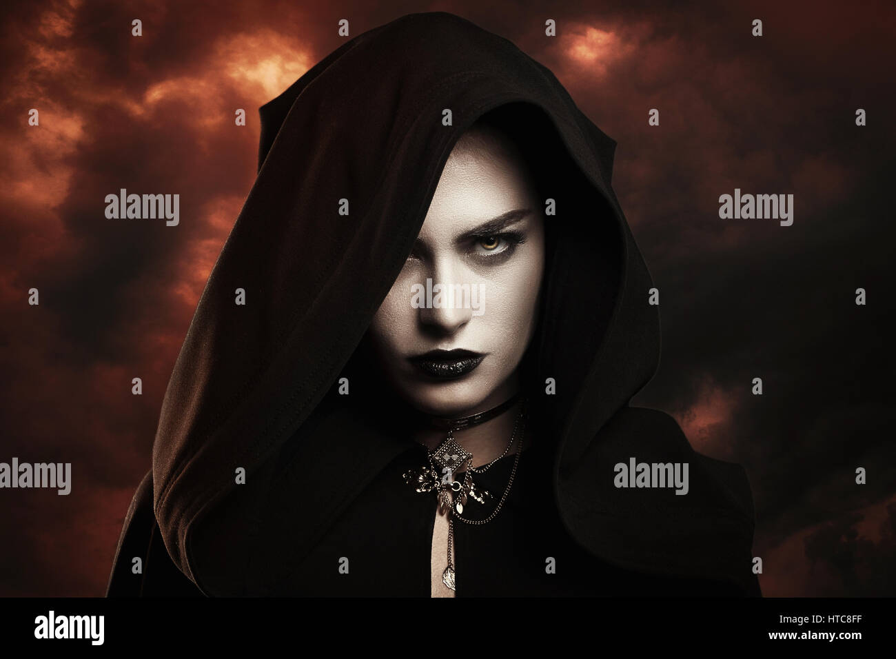 Powerful sorceress hi-res stock photography and images - Alamy